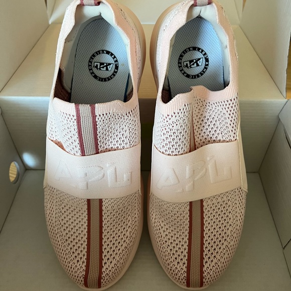 APL | Shoes | Womens Techloom Bliss Creme Cedar Racer Creme Cedar Racer ...